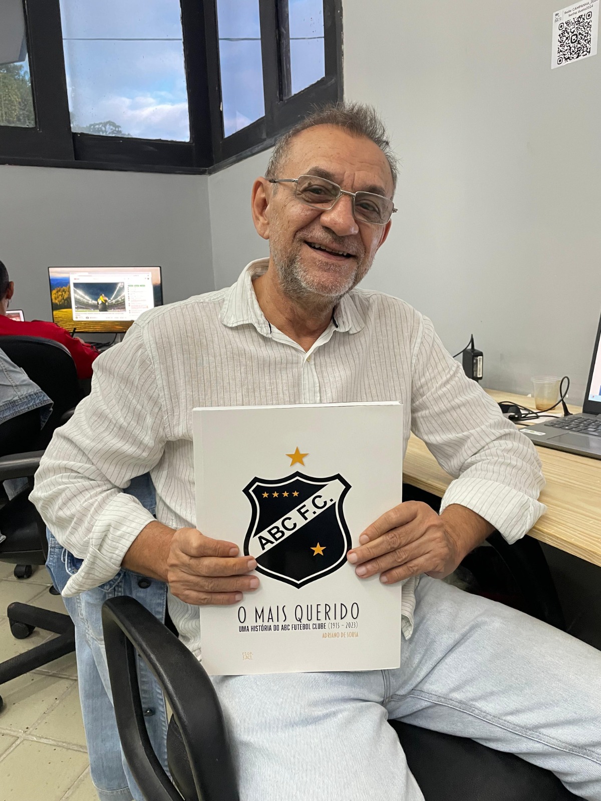 Livro ‘O Mais Querido’ conta 109 anos de história do ABC FC