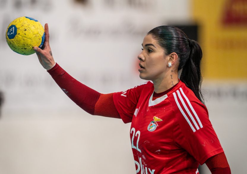 Potiguar Samara Vieira é tetracampeã portuguesa de handebol